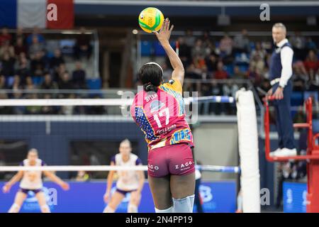 Myriam Sylla (Vero Volley Milano) at service Stock Photo - Alamy