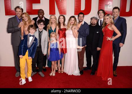 WENDI MCLENDON-COVEY, DREW BARRYMORE, BLENDED, 2014 Stock Photo - Alamy