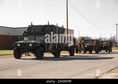 Marines with Marine Wing Communications Squadron 48 (MWCS-48), Marine ...