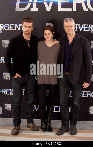 (left to right) Neil Burger, Shailene Woodley, Theo James, Kate Winslet ...