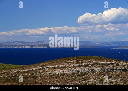 Split Gates, strait in the Adriatic Sea between the Dalmatian islands ...