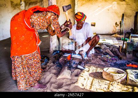Small blacksmith's workshop in the Thar Desert, Thar Desert, Rajasthan ...