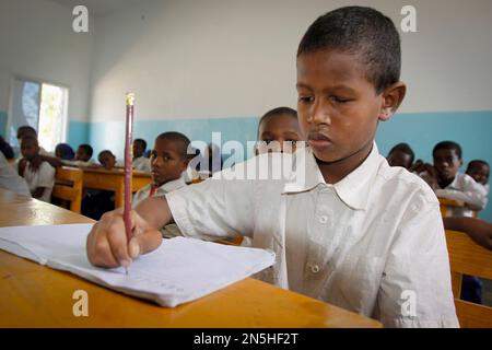 Somalia - Education - Inside of a classroom Stock Photo - Alamy