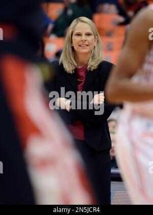 Maryland head coach Brenda Frese, second from left, huddles with ...