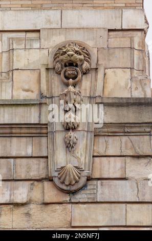 Pittsburgh Downtown: The Pennsylvanian’s Beaux Arts terra-cotta details ...