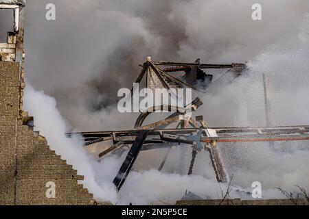 HETEREN, NETHERLANDS - FEBRUARY 9: Large structure fire in Poort van ...
