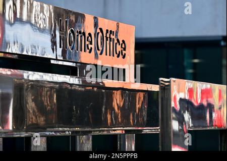 Home Office sign. 2 Marsham Street office building in the City of ...