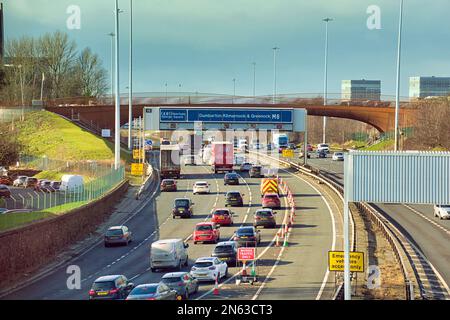 new Sighthill bridge over the M8 motorway during construction, Glasgow ...