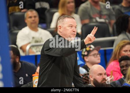 Denver Nuggets coach Michael Malone reacts after being ejected during ...