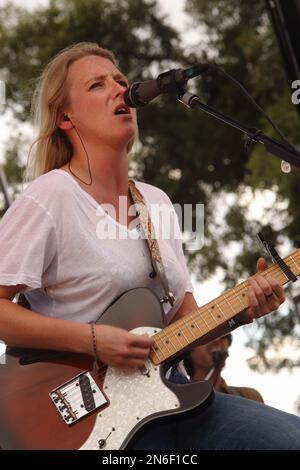 Lissie, aka, Elisabeth Corrin Maurus, performing at Adelaide Music Hall ...