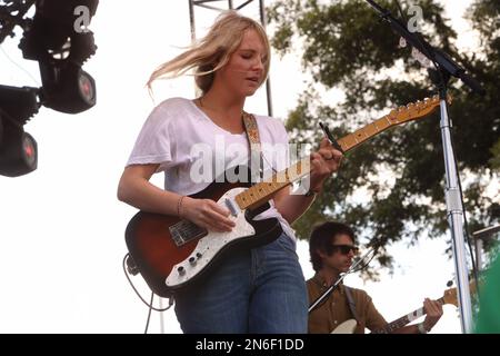 Lissie, aka, Elisabeth Corrin Maurus, performing at Adelaide Music Hall ...