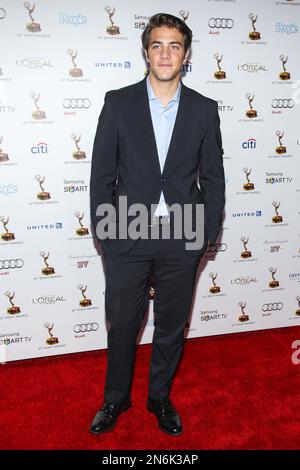 Alberto Frezza arrives at the Los Angeles premiere of "The Flight ...