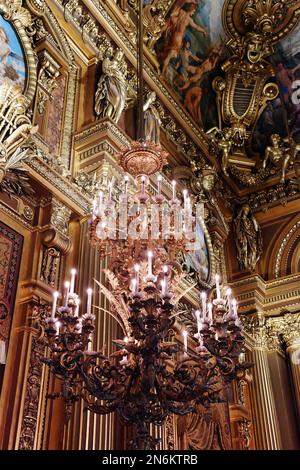 Le Grand Foyer - Opéra de Paris - Palais Garnier - France Stock Photo ...