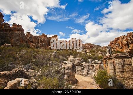 Interesting rock formations at Truitjieskraal in the Cederberg ...