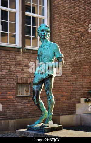 "Molder boy" bronze sculpture by the sculptor W. Hoselmann (1890-1978 ...