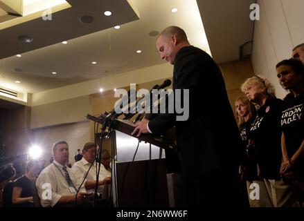 David Coombs, defense attorney for Army Pfc. Bradley Manning, speaks at ...