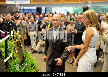 Calvin Borel and his wife Lisa Borel during his National Museum of ...
