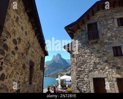 Autumn in Tena Valley, Pyrenees, Huesca, Aragon, Spain Stock Photo - Alamy