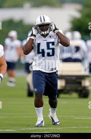 Tennessee Titans fullback Quinn Johnson (45) takes part in a drill ...