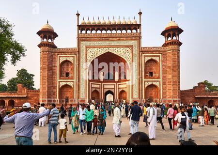 Great Gate Taj Mahal India Stock Photo - Alamy