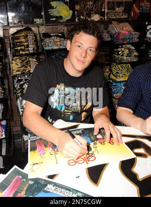 LOS ANGELES, CA - AUGUST 28: (EXCLUSIVE) Actor/stuntman Greg ...