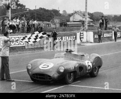 What Car Did Carroll Shelby Win Le Mans In