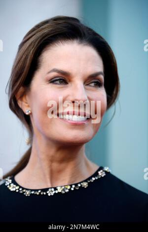 CSI:NY' actress Sela Ward and her daughter Anabella Sherman out ...