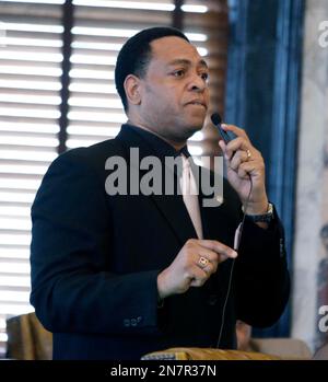 Sen. Kenneth Wayne Jones, D-Canton, laughs as Sen. Sean Tindell, R ...