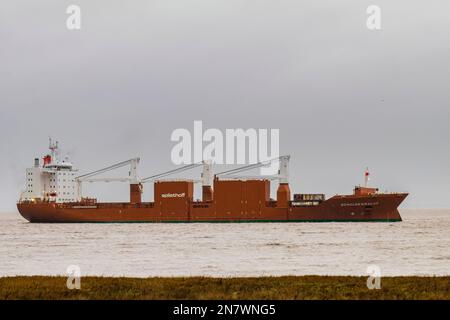 Container vessel heading for port Stock Photo - Alamy
