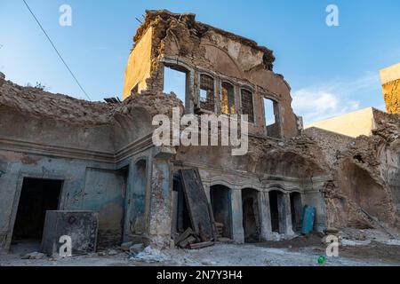 Destroyed houses from ISIS, Mosul, Iraq Stock Photo - Alamy