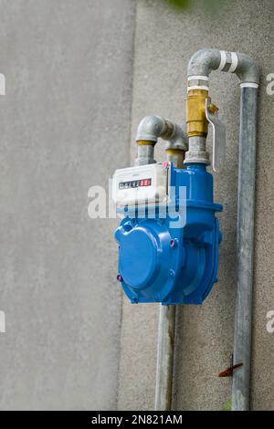 Residential natural gas meter measuring gas consumption Stock Photo - Alamy
