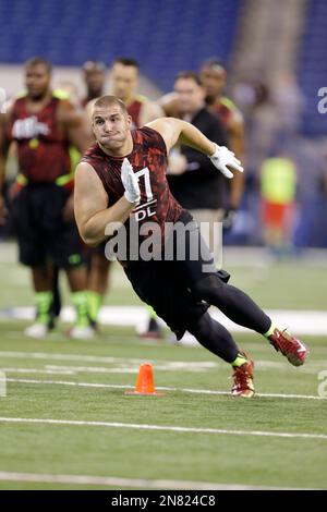 Florida State defensive lineman Bjoern Werner runs a drill during the ...