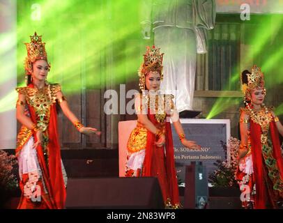 Indonesian perform kenyo dance. Kenyo dance is one of Indonesian ...