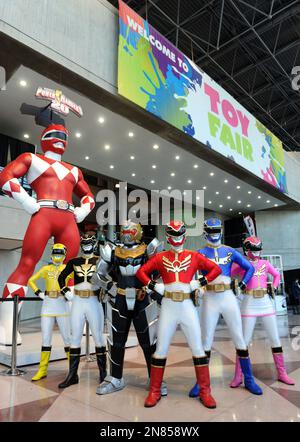 The Power Rangers Megaforce POWER up the American International Toy ...