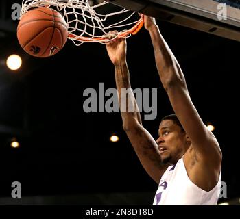 Kansas State forward Jordan Henriquez (21) dunks the ball during the ...
