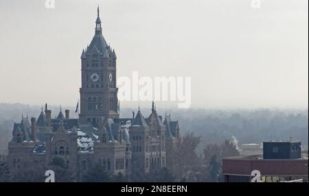Smog over Salt Lake City, Utah, USA Stock Photo - Alamy