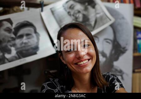 Revolutionary leaders Fidel Castro and Ernesto Che Guevara Stock Photo ...
