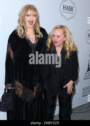 Melissa Peterman, Nicole Sullivan arrives at The 10th Annual MUAHS ...