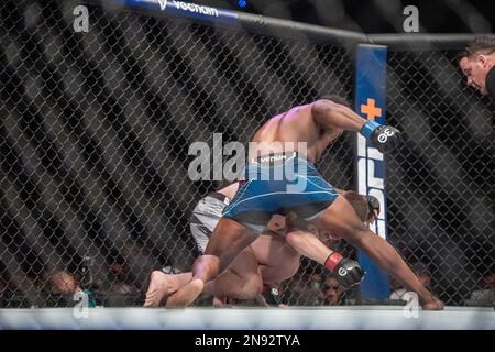 PERTH, AUSTRALIA - FEBRUARY 12: (L-R) Alonzo Menifield punches Jimmy ...