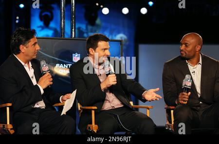(left to right) Dave Dameshek, former NFL wide receiver Amani Toomer ...