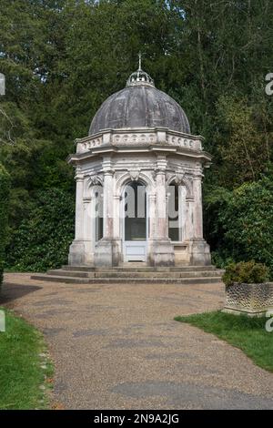 TUNBRIDGE WELLS, KENT, ENGLAND - SEPTEMBER 11, 2025: Royal Tunbridge ...