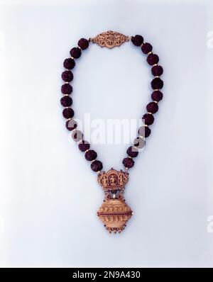 Nattukottai chettiars traditional Jewellery called Gowri Sangam, 100 ...
