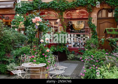 Au Fond du Jardin, confectionery and tea house, Strasbourg, Departement ...