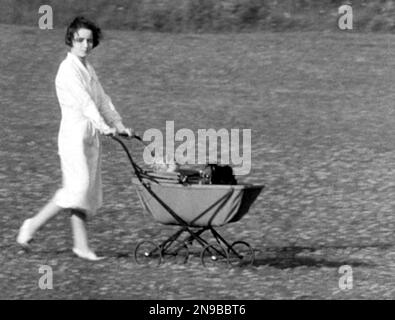 Betty Gow, nurse of the Lindbergh baby, and Ollie Wheatley, the butler ...