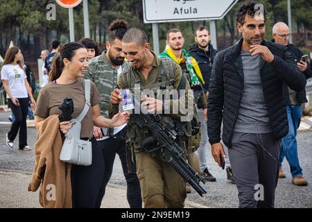 The Golani soldiers and citizens marching in the city of Golani ...