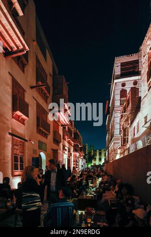 Jeddah, Saudi Arabia - Street scene Stock Photo - Alamy