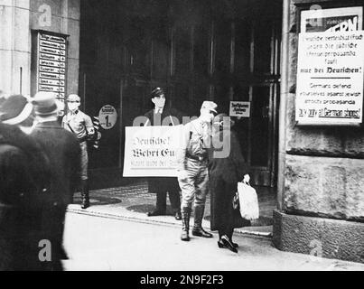 Jewish shops in Nazi Germany Stock Photo - Alamy