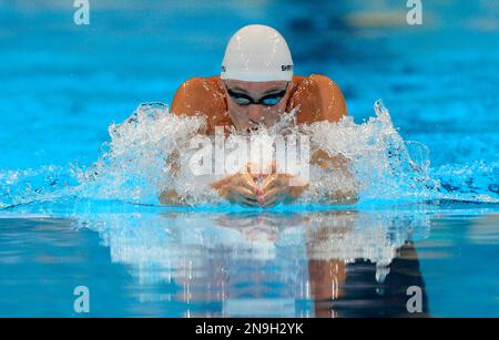 Eric Shanteau of the U.S. swims in a men's 200m Breaststroke heat at ...