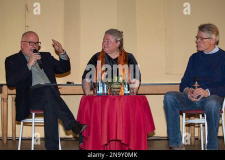 Alex Quint, Antje Hermenau, Ernst Wolff bei einem Vortrag zum Thema ...