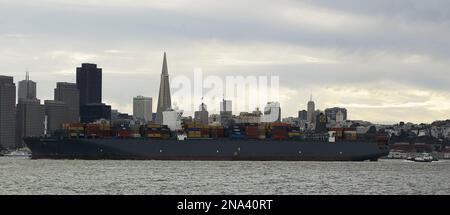 The container ship MSC Fabiola, the largest such vessel ever to dock in ...